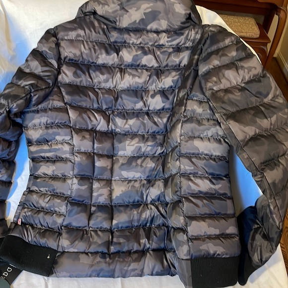 Bernardo | Jackets & Coats | Bernardo Puffer Jacket | Poshmark